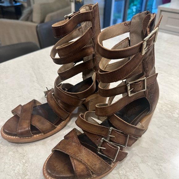 freebird | Shoes | New Freebird Cozumel 6 Brown | Poshmark